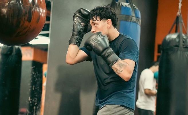 Xechal Esquivel | Boxer Page | Tapology