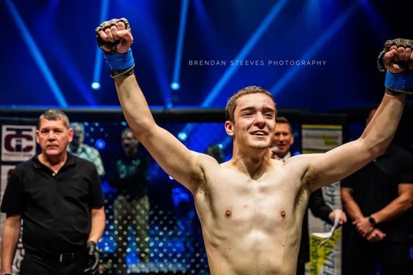 Connor Simmons | MMA Fighter Page | Tapology