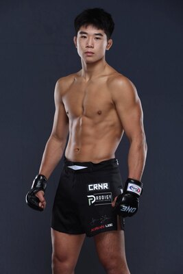 Adrian Lee ("The Phenom") | MMA Fighter Page | Tapology