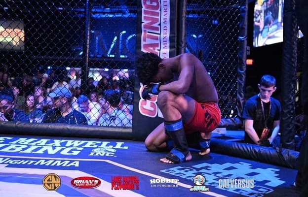 Dayvion Huttoe ("Die Hard") | MMA Fighter Page | Tapology