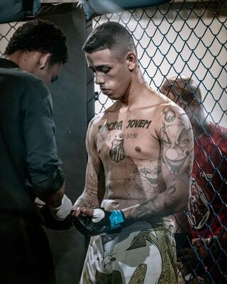 Gabriel de Moura ("Coveiro") | MMA Fighter Page | Tapology