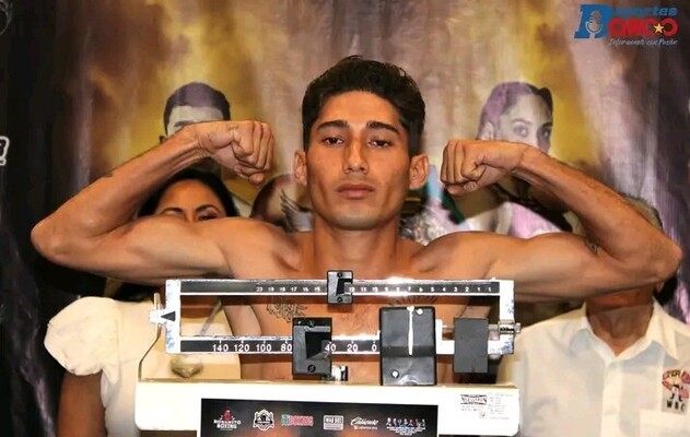 Adrián Calderón ("Diamante") | Boxer Page | Tapology