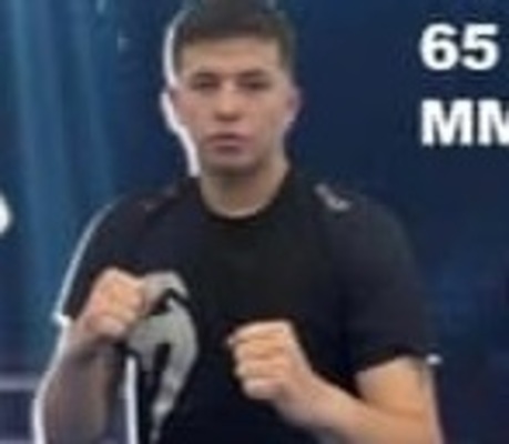 Ian Domínguez ("Bajonero") | MMA Fighter Page | Tapology