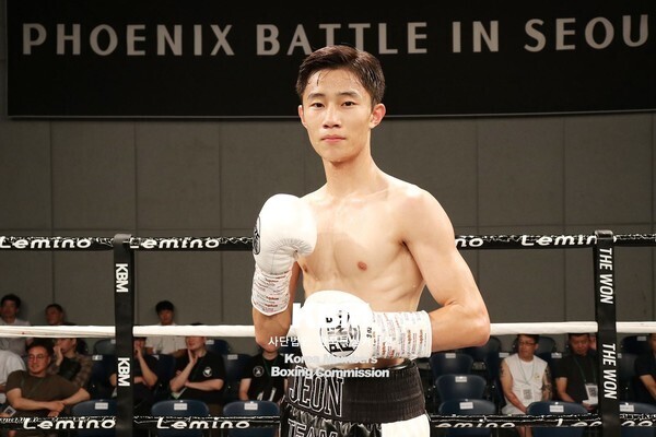 Jun Hu Jeon | Boxer Page | Tapology