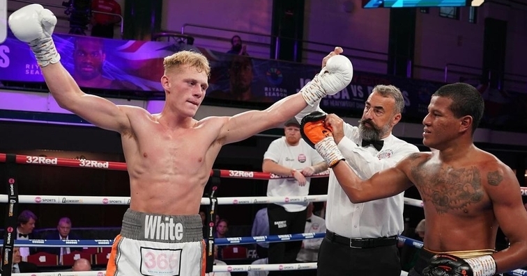 Keano White | Boxer Page | Tapology