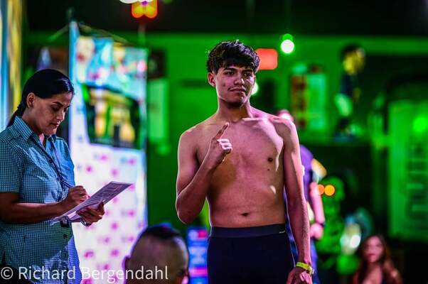 Alberto Martinez | MMA Fighter Page | Tapology