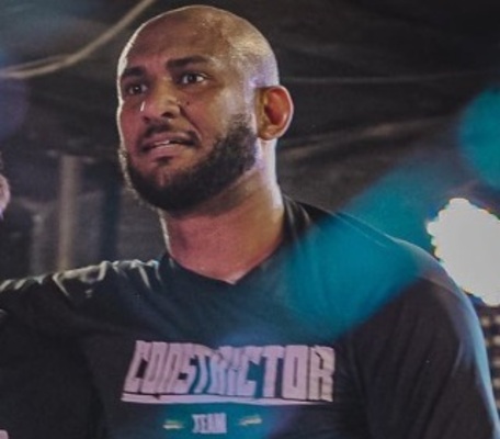 Mauricio Araújo ("Tchupilas") | MMA Fighter Page | Tapology