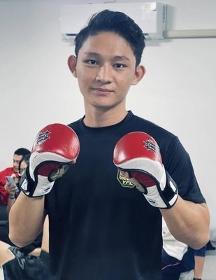 Saw Stephen Tar Khu | MMA Fighter Page | Tapology
