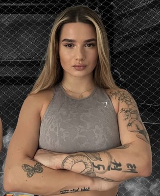 Julia Stasiuk | MMA Fighter Page | Tapology
