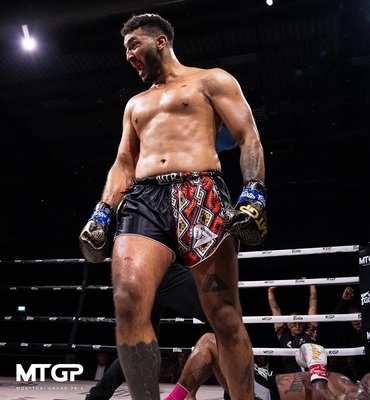 Nathan Cook ("The Axe") | Fighter Page | Tapology