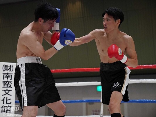 Akira Takeuchi | Boxer Page | Tapology