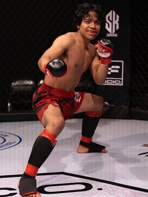 Aaron Martinez | MMA Fighter Page | Tapology