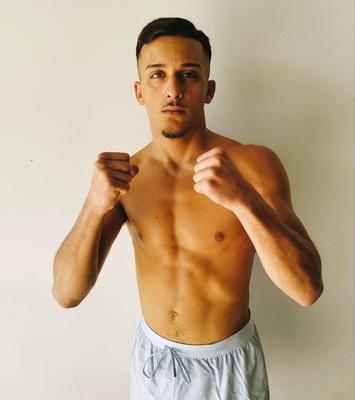 Izan De La Cruz | MMA Fighter Page | Tapology