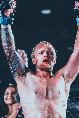 Brayden Thompson ("Face the Music") | MMA Fighter Page | Tapology