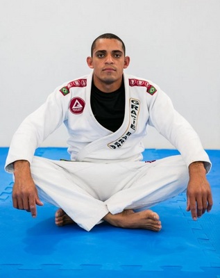 Mauri Roque | MMA Fighter Page | Tapology