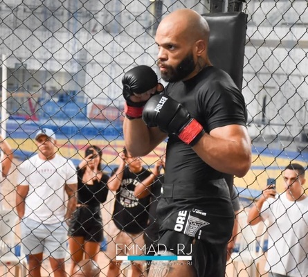 Vinicius Calvano | Fighter Page | Tapology