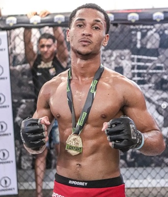 Yuri Davi ("Dançarino") | MMA Fighter Page | Tapology