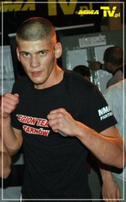 Kamil Maroń | MMA Fighter Page | Tapology