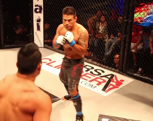 Robert Lopez | MMA Fighter Page | Tapology