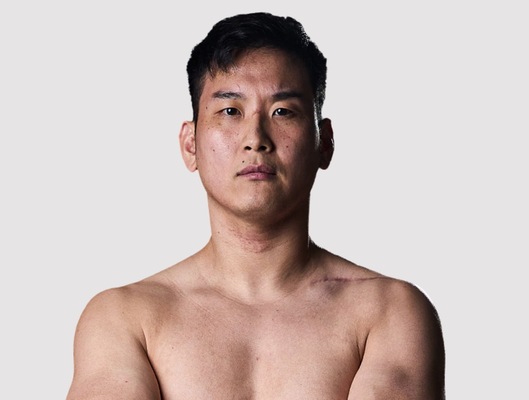 Chan Sol Park ("Blacklist") | MMA Fighter Page | Tapology